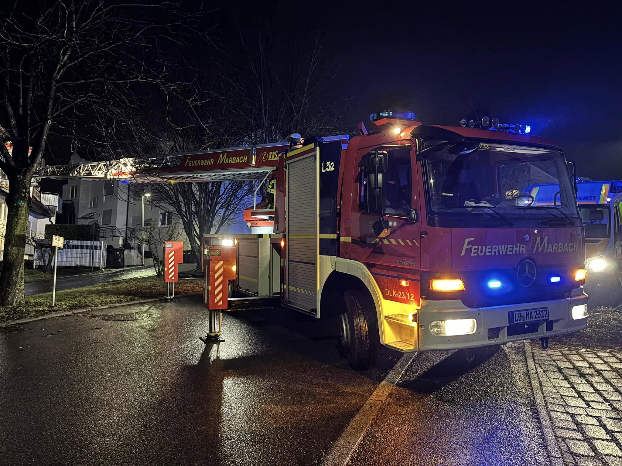 20 / Hilfeleistung 1 - Rettung mit DLK / 12.02.2025 - Freiwillige ...